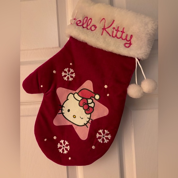Hello Kitty | Holiday | Hello Kitty Pink Mitten Shapes Christmas ...